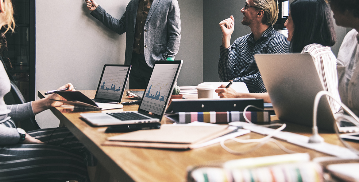 How to Develop Your Own Software | Elinext Blog